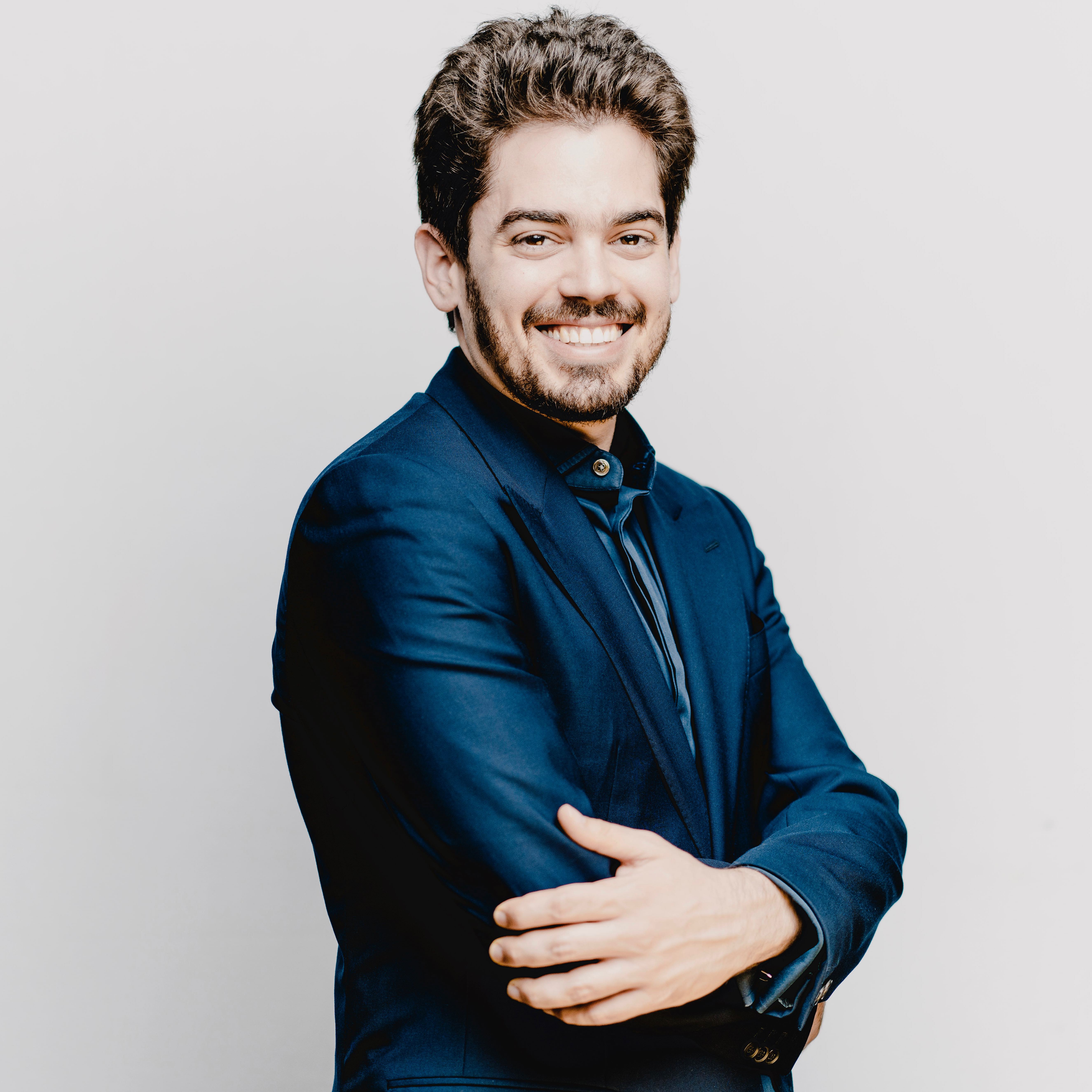 Shani dirige l'Orchestra Filarmonica della Scala | Apr 14, 2025